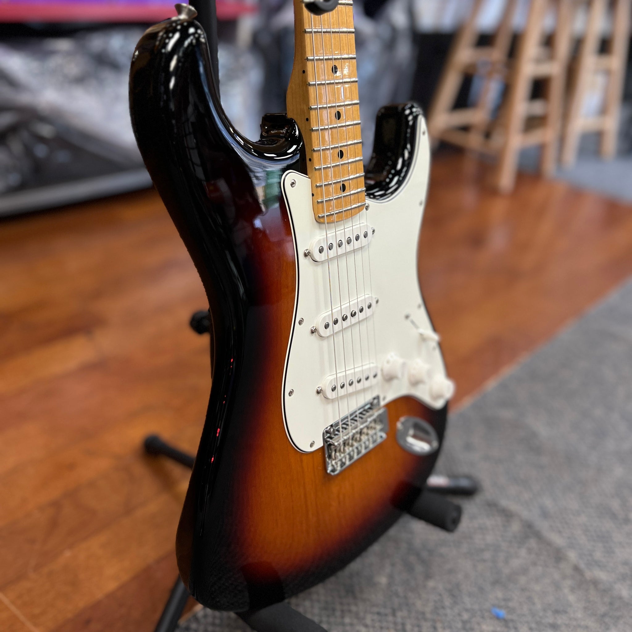 Used Electric Guitars | Dirt Cheep