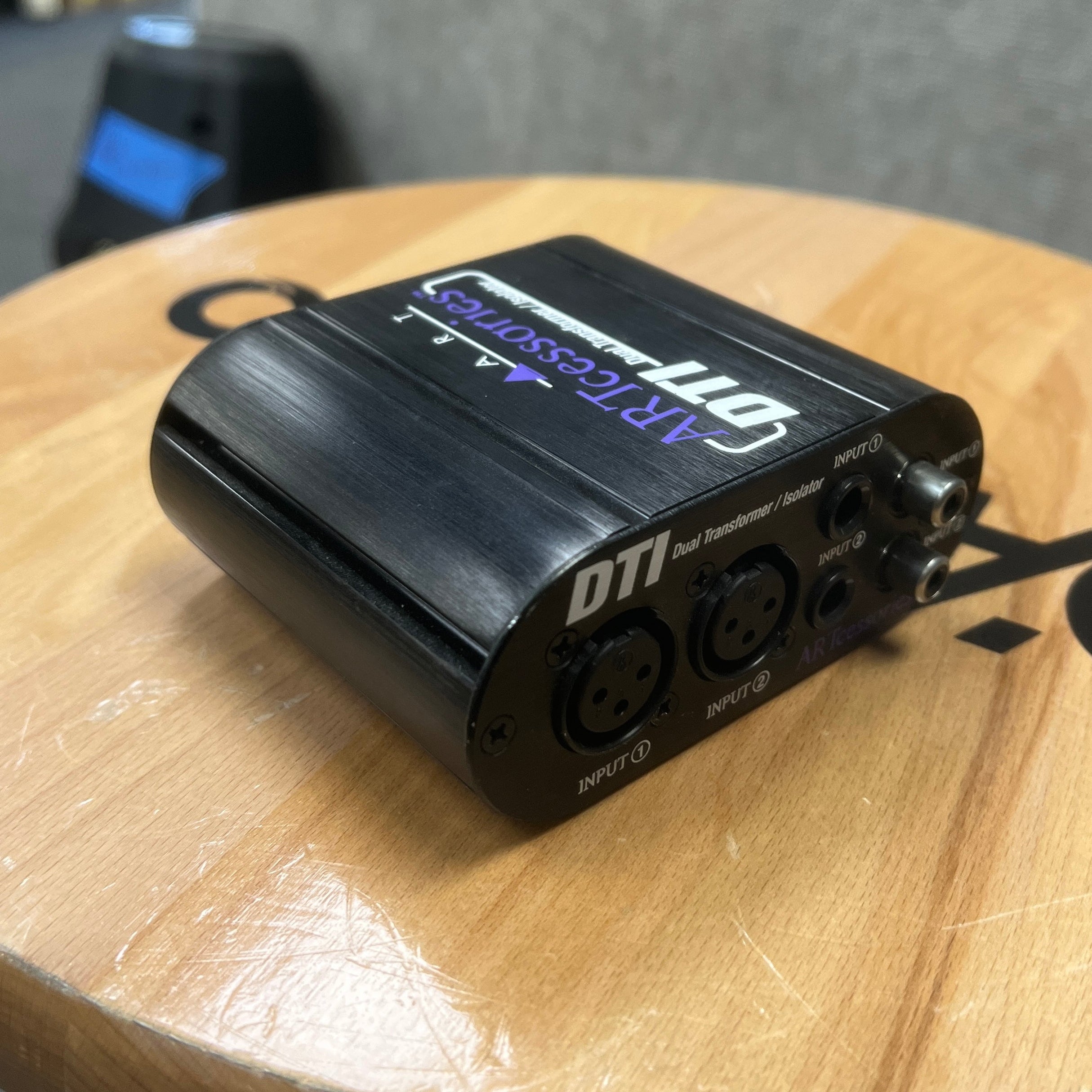 USED ART DTI - Dual Input Inline Transformer/Isolator Box with Balance ...