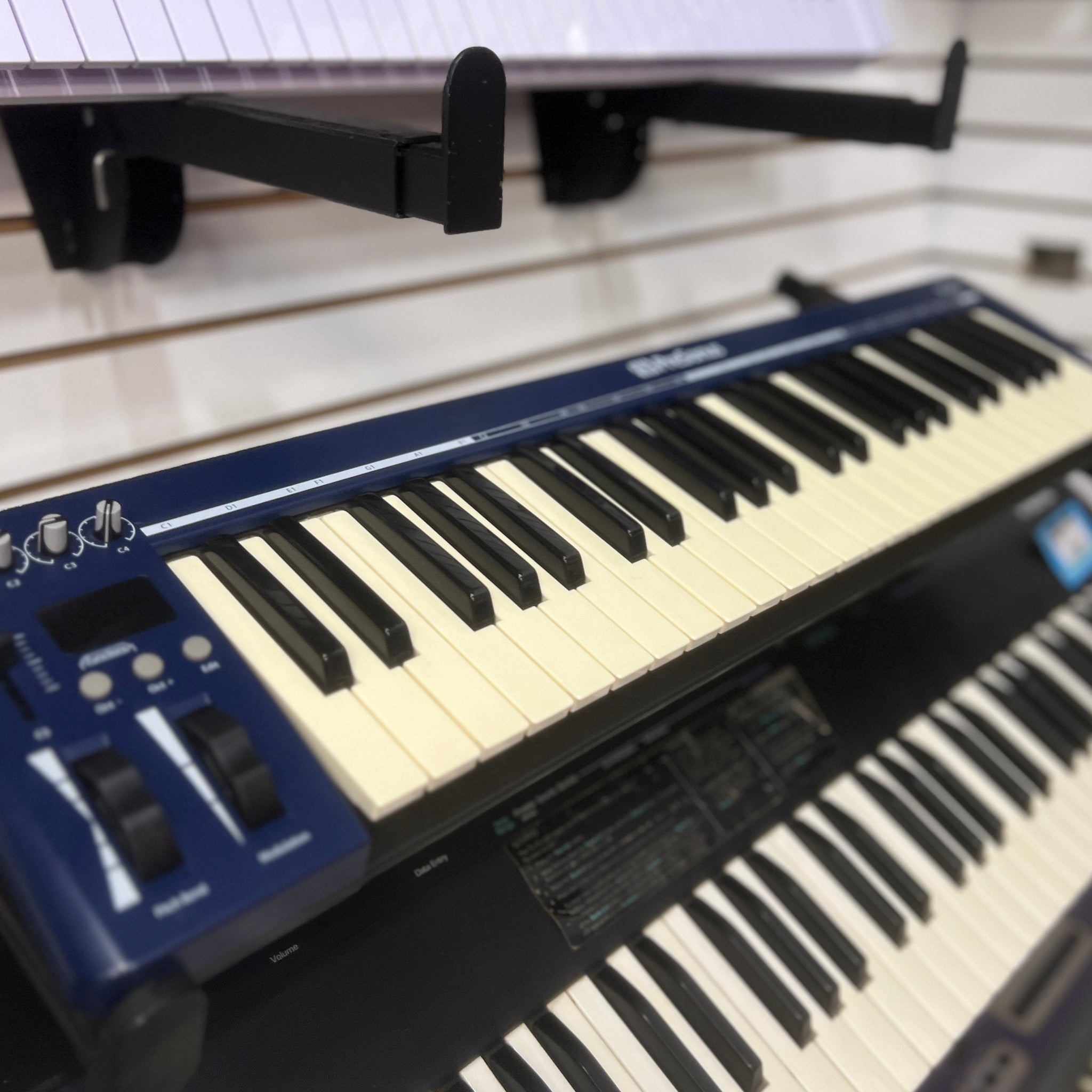 Used Keyboard MIDI Controllers — Dirt Cheep