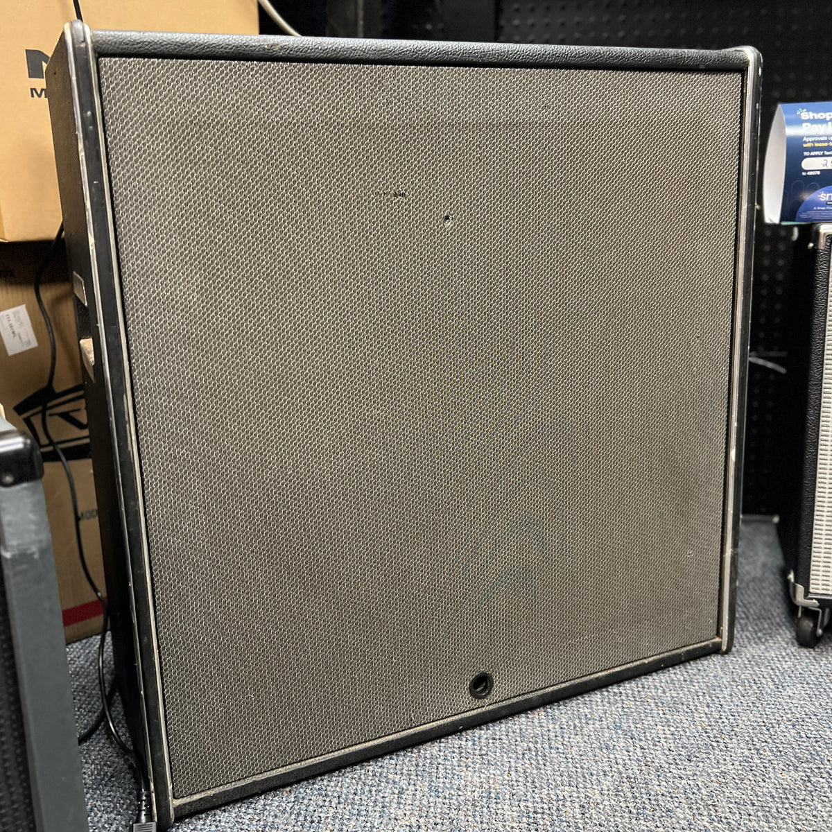 VINTAGE 1972 Traynor YSC-4 4x12 Guitar/PA Cabinet — Dirt Cheep